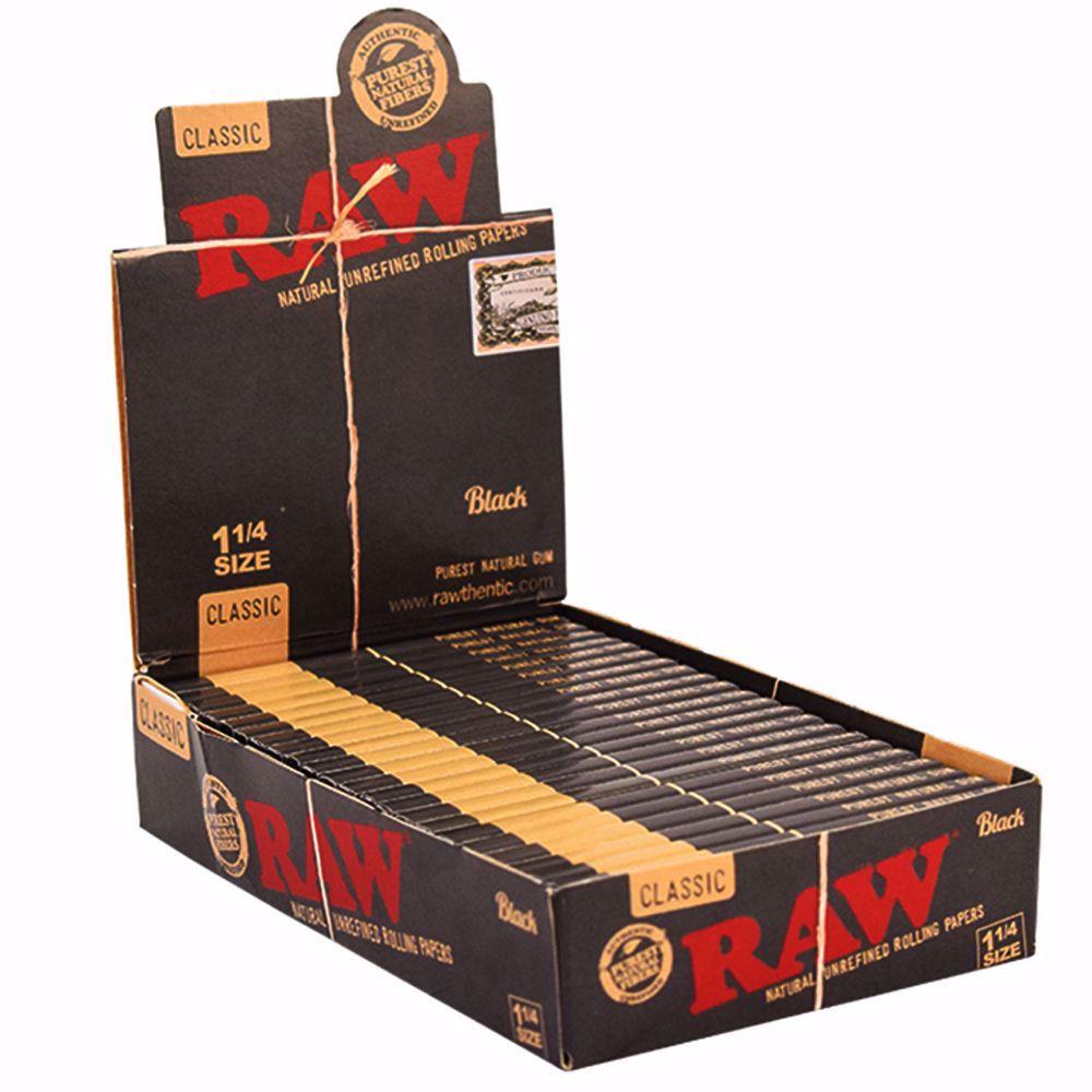 Raw Black 1 1/4 Size Hemp Rolling Papers | Rolling Ace
